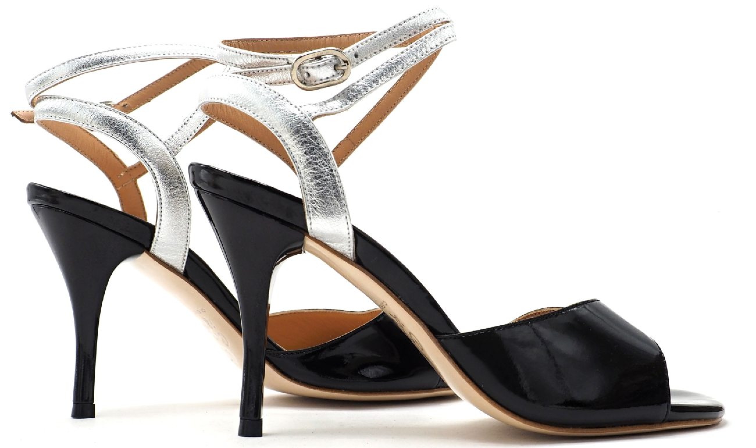 Comme il Faut - Charol Negro & Plata - Comme il Faut - Template